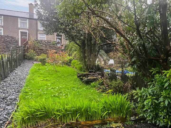 Snowdonia Cottage - Blaenau Ffestiniog