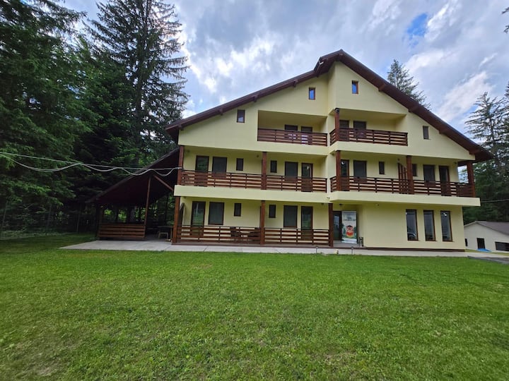 Colțișor De Vis - Lepsa, Vrancea, 15 Dormitoare - Tulnici