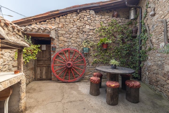 Tu Casa De Pueblo - Piedralaves