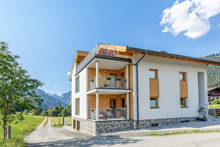 Schwarm Haus Apartment Saalfelden - Saalfelden