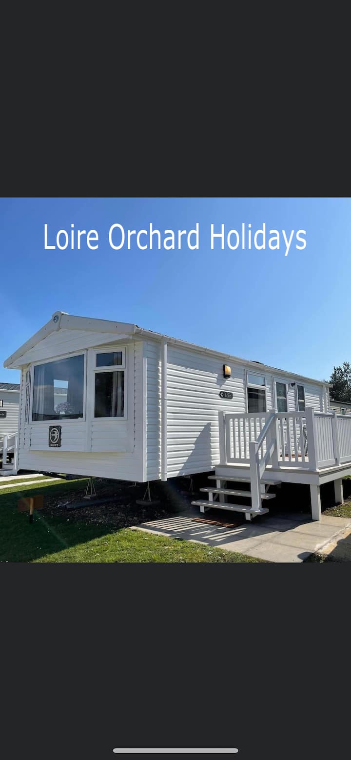 Loire Orchard Home From Home, Rockley Park Poole - Poole