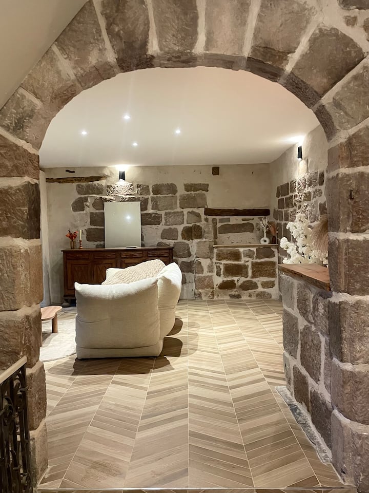 Suite Romantique Avec Balnéothérapie Et Cinéma - Brive-la-Gaillarde