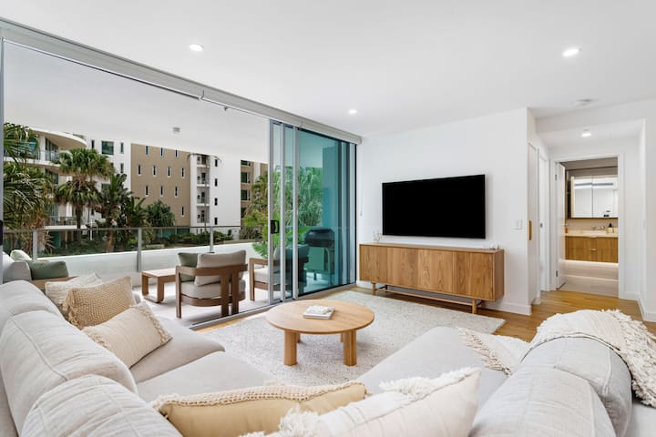 Sea Breeze Retreat - Gold Coast