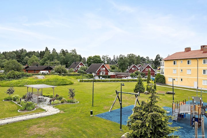 Peaceful Apartment Near Stockholm Arlanda Airport - Rosersberg