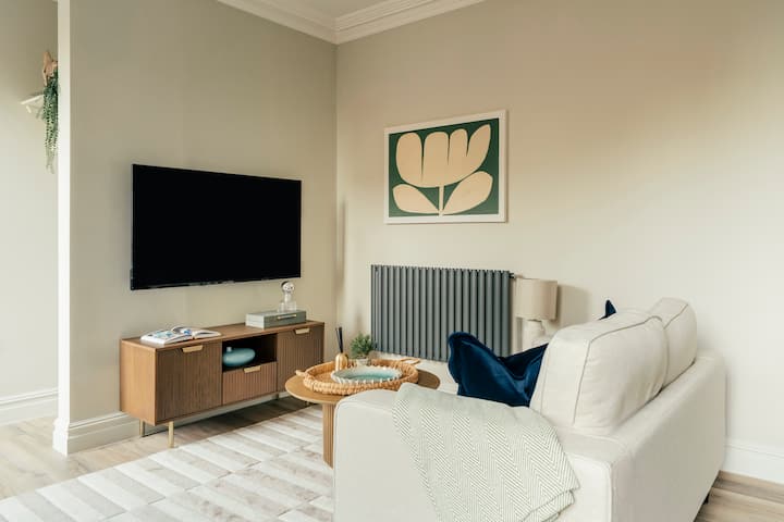 Boutique Interior Designed One Bed Apartment - Harrogate