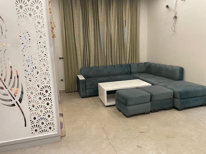 Walking Distance From Railway Station|happy Stay - Jammu