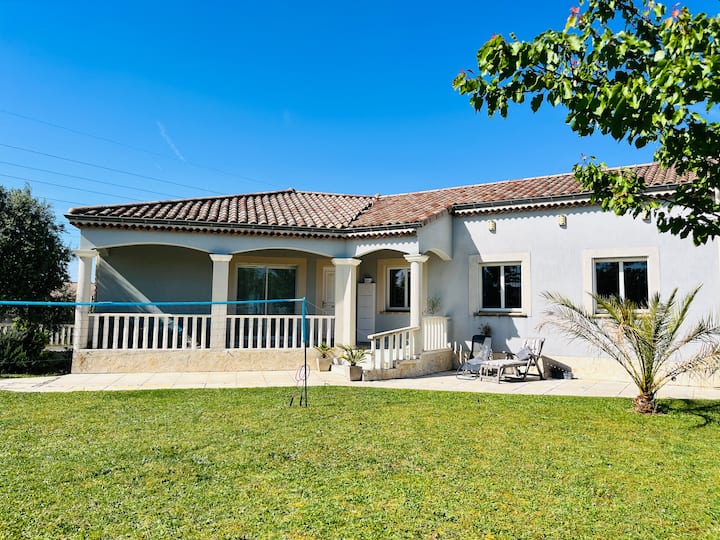 Maison 5 Chambres Pour 9 Personnes - Grand Jardin - Valence