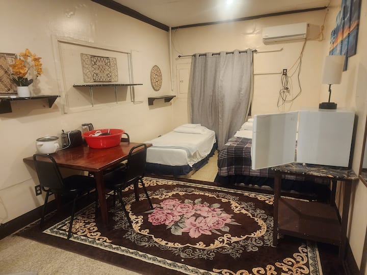 Unit 9, Studio With Two Beds And Some Amenities - Federated States of Micronesia