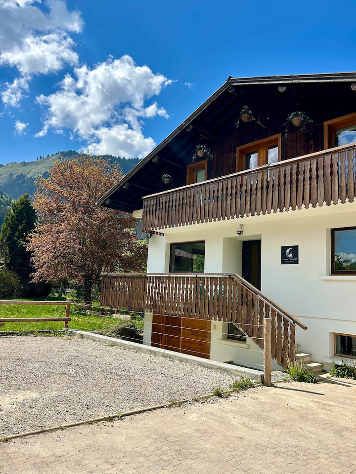 Charming Chalet With Outdoor Hot Tub And Sauna - Montriond