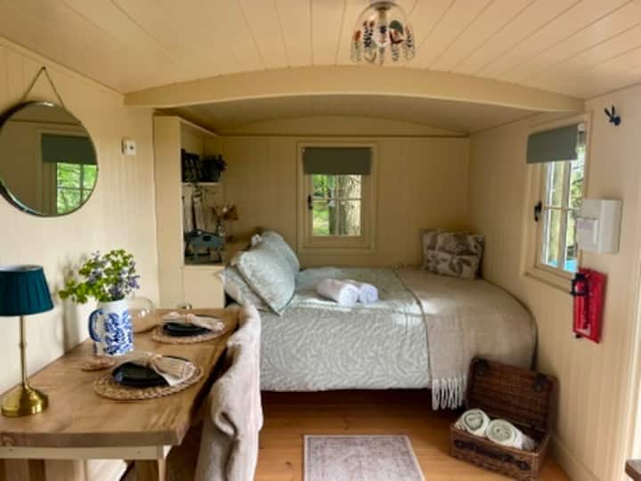 Stunning Sunsets! Shepherd's Hut In The Cotswolds - Cotswolds