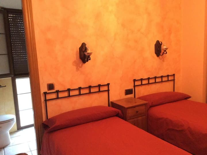 Sierra Vicor Habitación 2 - La Almunia de Doña Godina