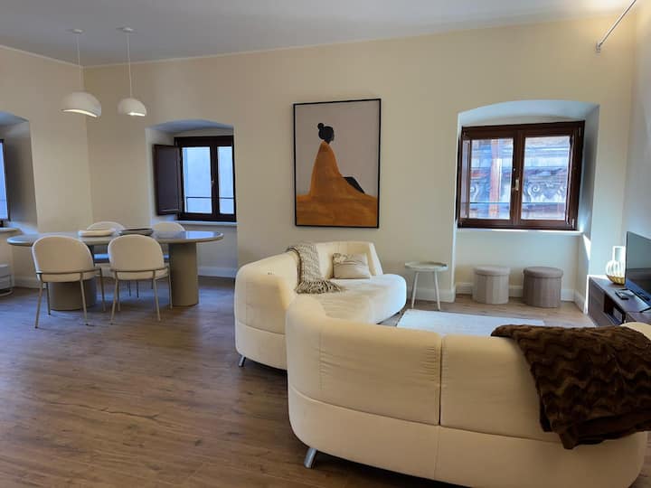 La Tua Pausa Di Charme Nel Cuore Della Città. - Assergi