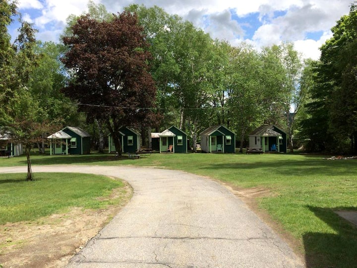Camping Cabin Near Lake George Ny - Schroon Lake, NY