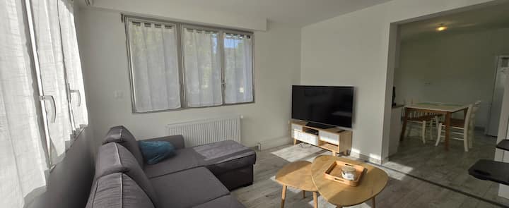 T2 Cosy En Rdc • Jardin Privatif & Parking Inclus - Sainte-Savine