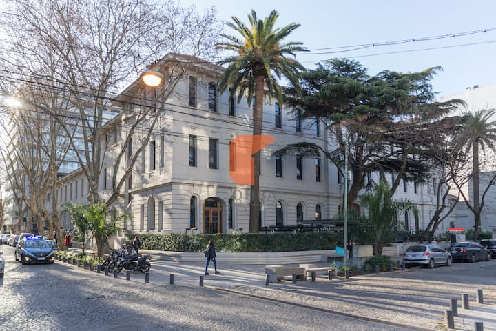 Mot Rentals + Live Hotel - 2 Bd 2 Ba Full Amenitie - Buenos Aires