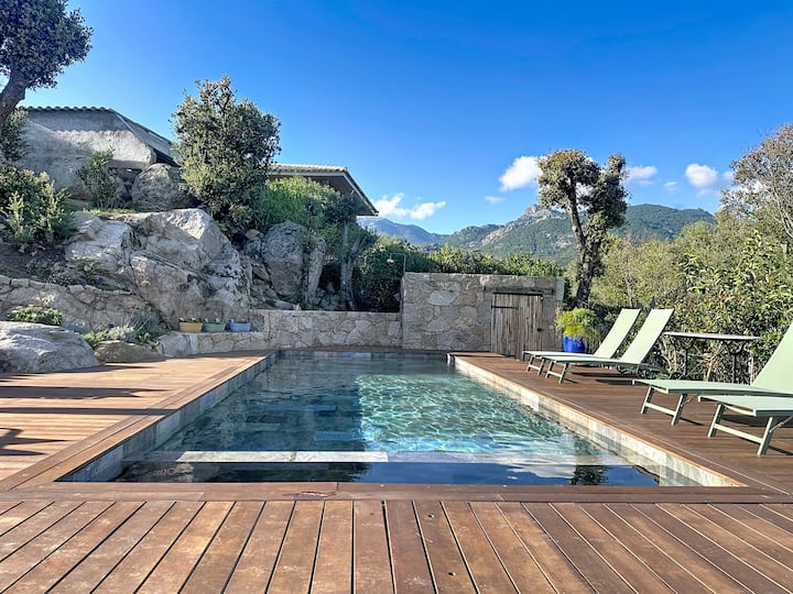Bergerie D'exception Avec Piscine Chauffée - Figari