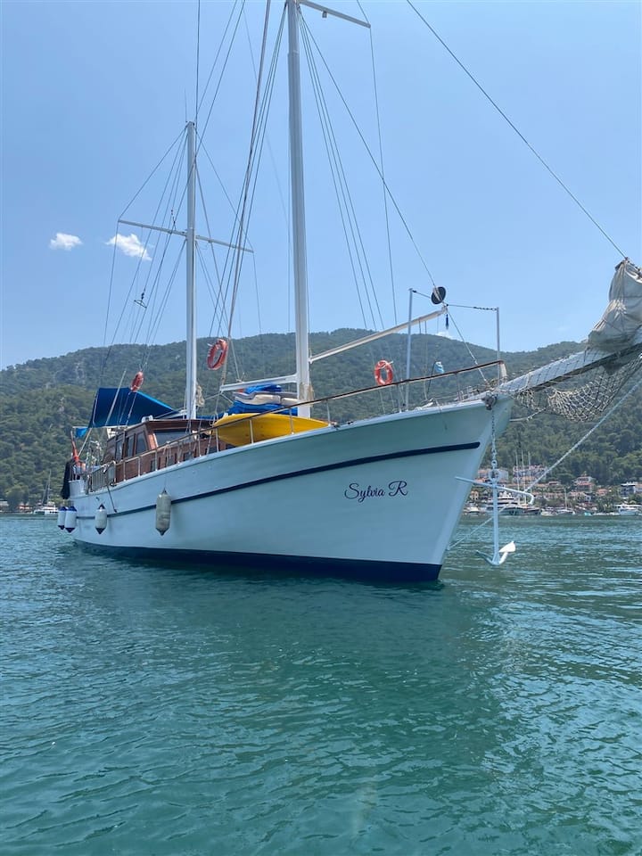 Göcek Lüks Tekne Kiralama - Göcek