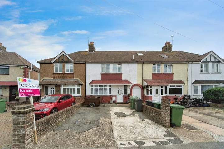 Great House - Walk To Beach, Parks, Shops - Eastbourne