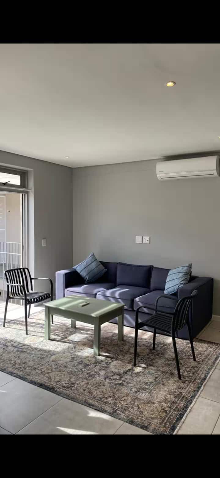 The Madge - Modern Self Catering Apartment - Paarl