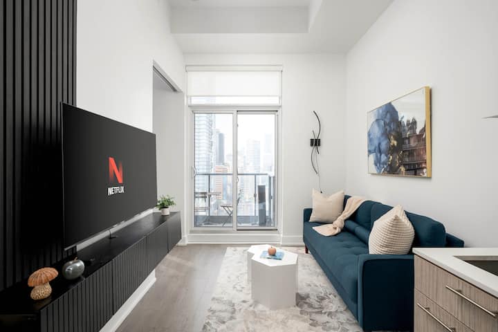 Style & Comfort In The Heart Of Toronto - Toronto