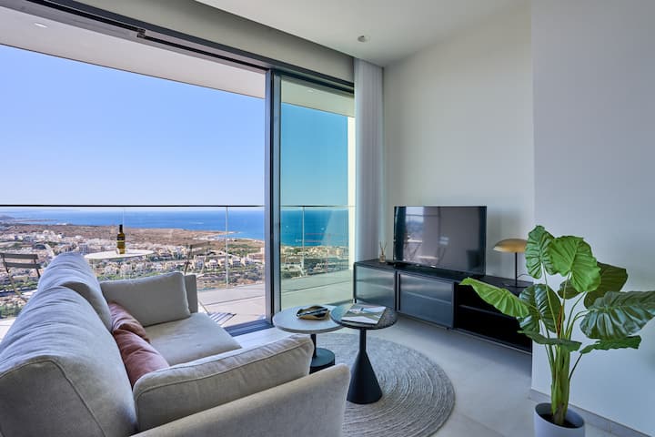 Luxurious Level 26 Getaway - Malta