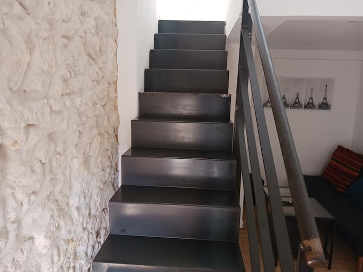 Loft Industriel Mezzanine Calme Et Tout éQuipé - Montpellier