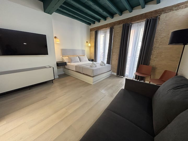 Old Town Home Collection 02 - Sevilla, España