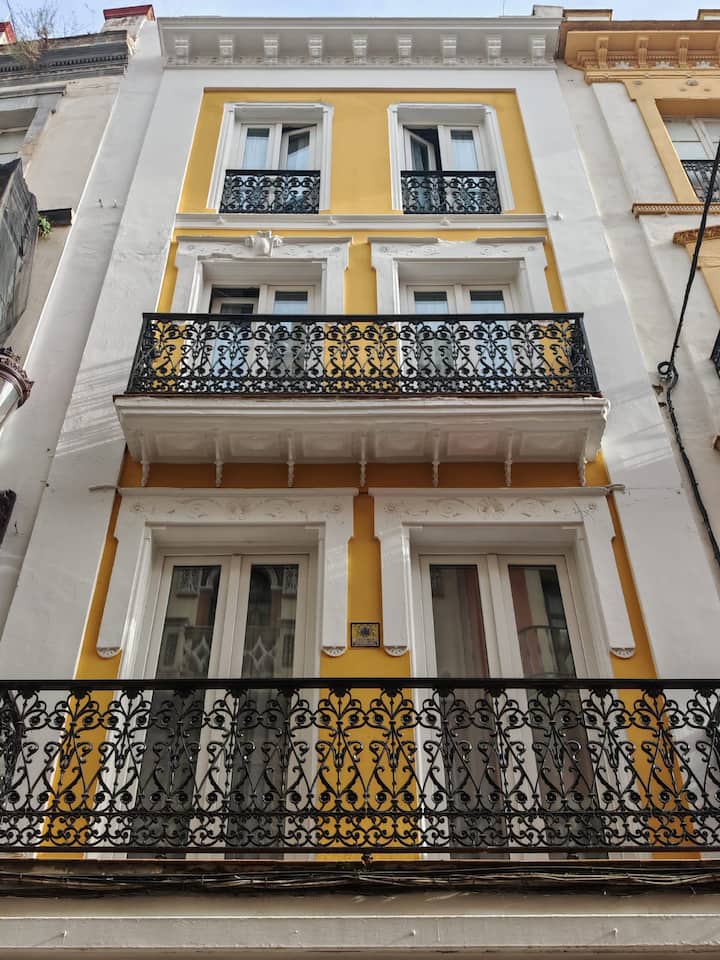 Old Town Home Collection 02 - Seville, Spain