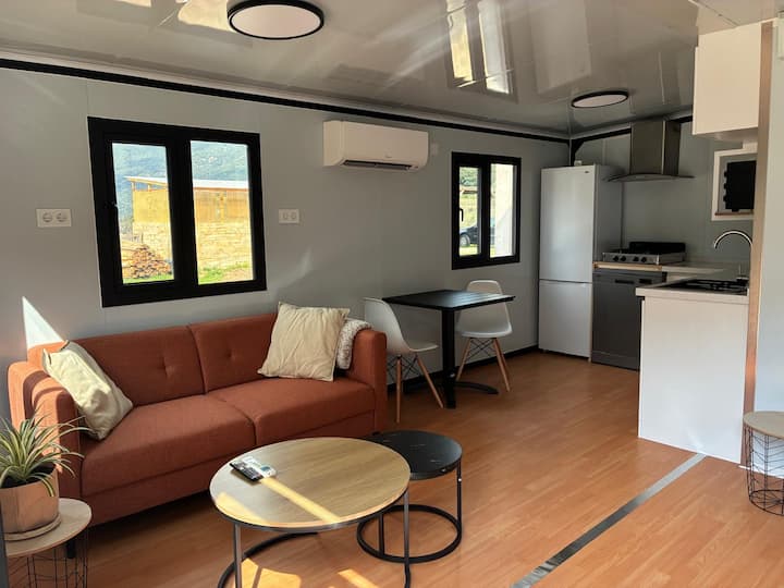 Tiny House Au Cœur Des Montagnes - Lac de Nino