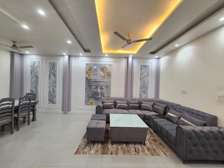 The Buddha House - Rishikesh