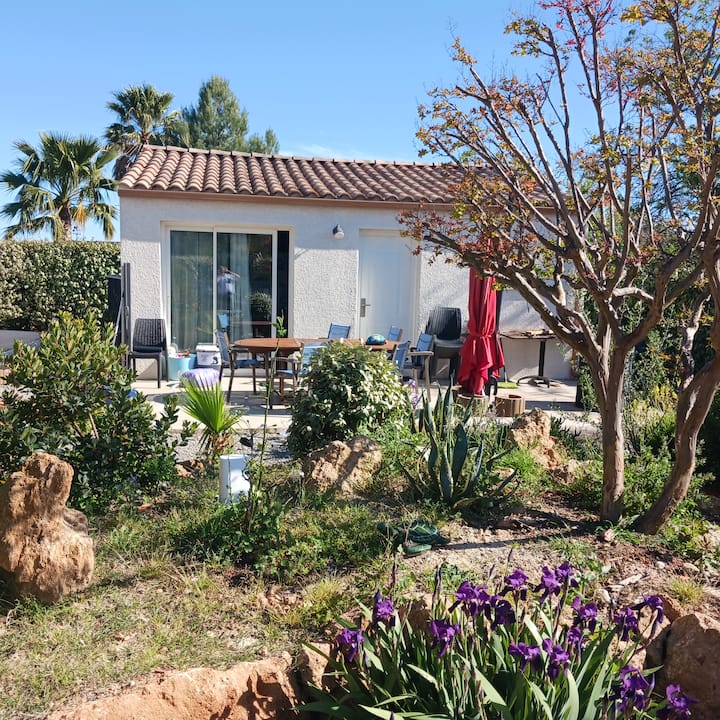 Cottage Dans La Garrigue Entre Vignes Et Oliviers - Creissan