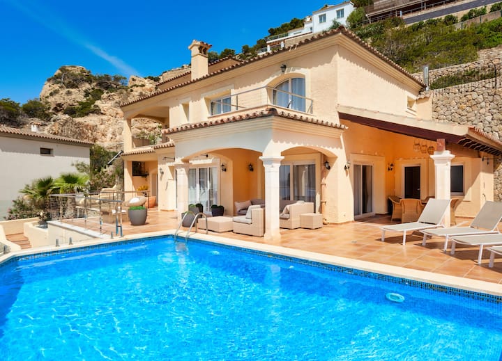 Ses Gavines In Cala Moragues - Sant Elm