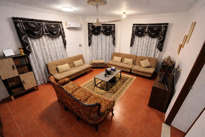 Wobbless Wonder Homestay - Brunei