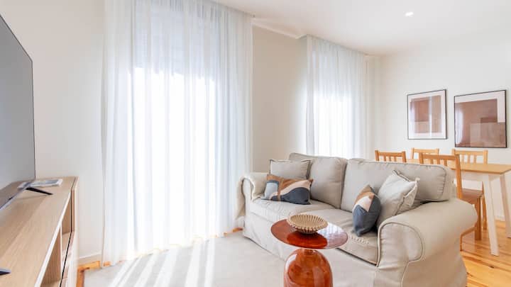 Cozy Studio In Cedofeita W/ Ac By Lovelystay - Oporto