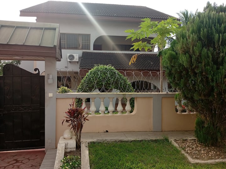 Fully Furnished 6 Bedrooms Apartment For Rent - Ghana