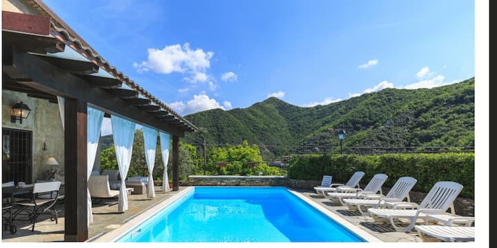 Villa Daphne Pool And Jacuzzi - Recco