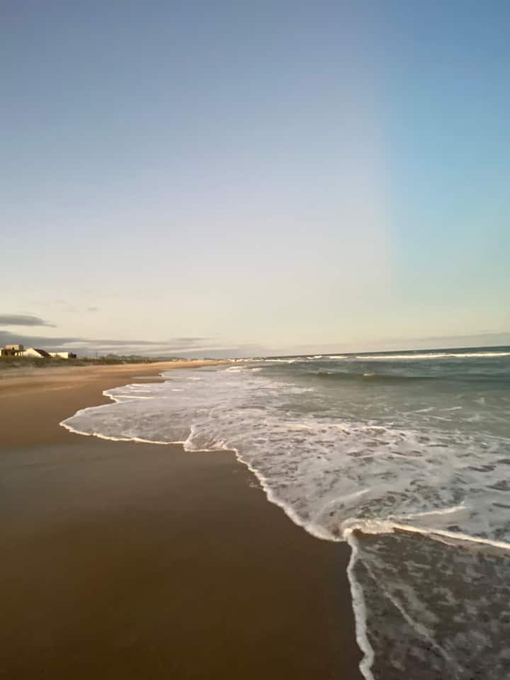 Casa De Praia Para 10 Pessoas • 3 Quadras Do Mar - Guaratuba