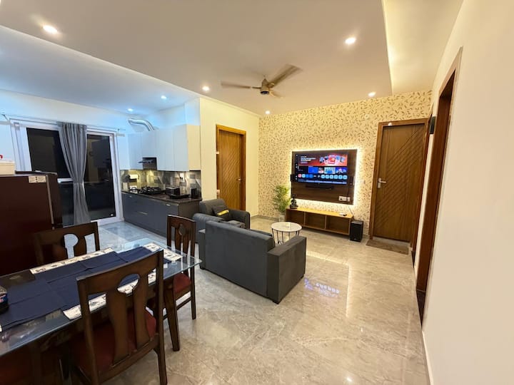 Shivalay By The Ganges - Rishikesh