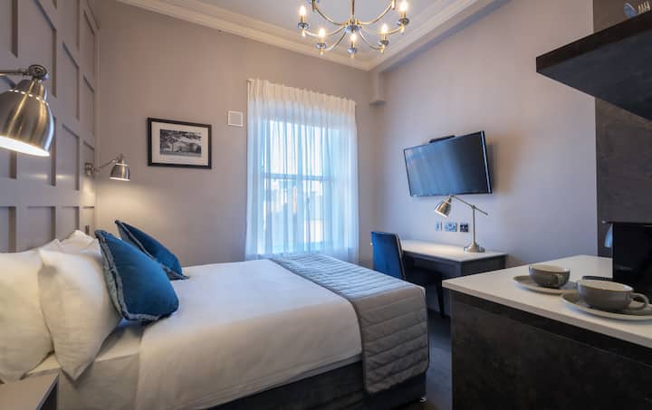 Second Floor Suite | Rathmines | Wifi & Comfort - Dublin