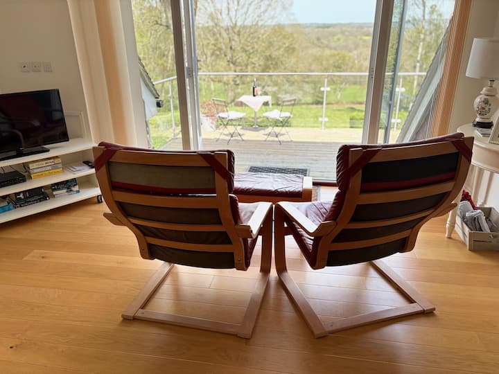 Idyllic Countryside Retreat With Stunning Views - Uckfield