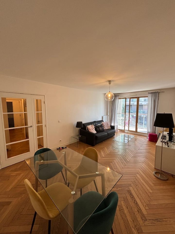 Appartement 3 Pièces De Standing à Louer - Le Plessis-Robinson