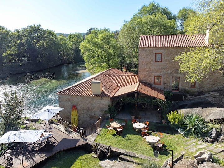 Moulin Historique · Accès Plage Fluviale -