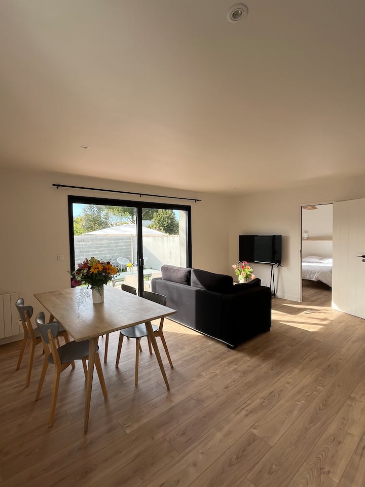 Maison Neuve La Flotte – Port Et Marché à Pied - La Flotte