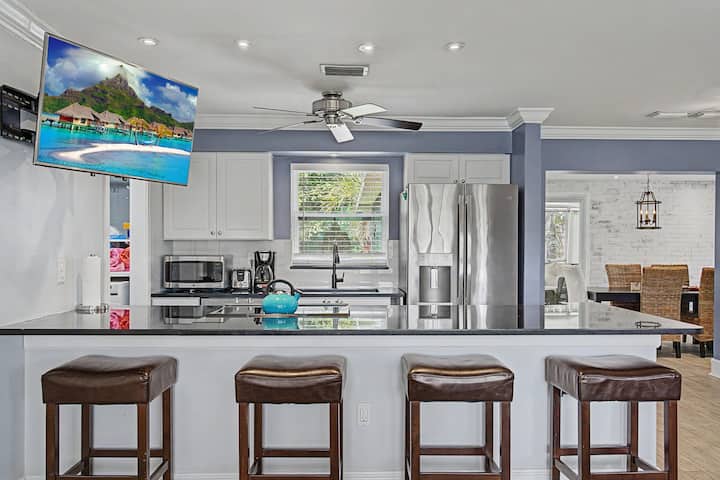 House/ Up To 6/great Location - 那不勒斯