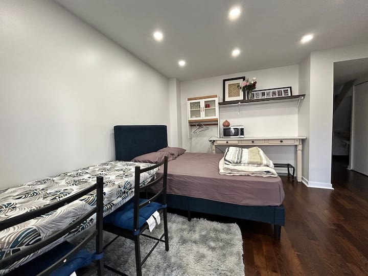 A Lovely Studio Apt In Pickering - Ajax