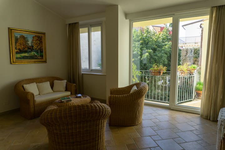 Nosside & Saffo - Ospitalità Mediterranea - Amantea