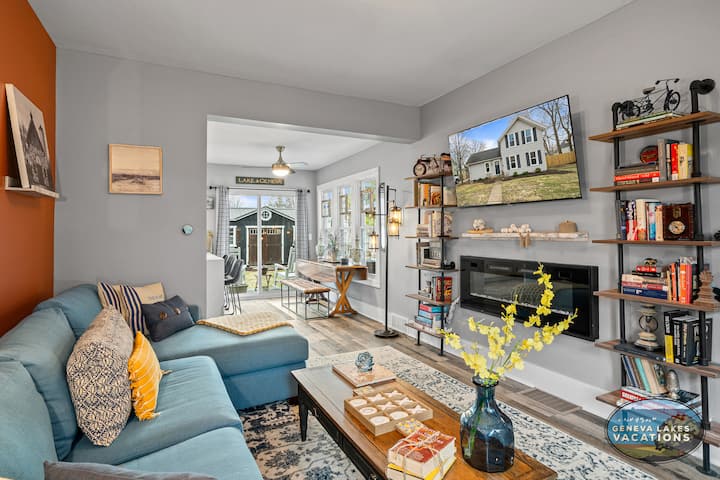 Close To Downtown |Dog Friendly | Unique Book Barn - Lake Geneva, WI