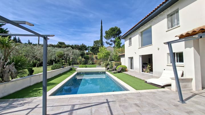 Grande Villa Et Piscine Cet éTé En Provence - Le Thor