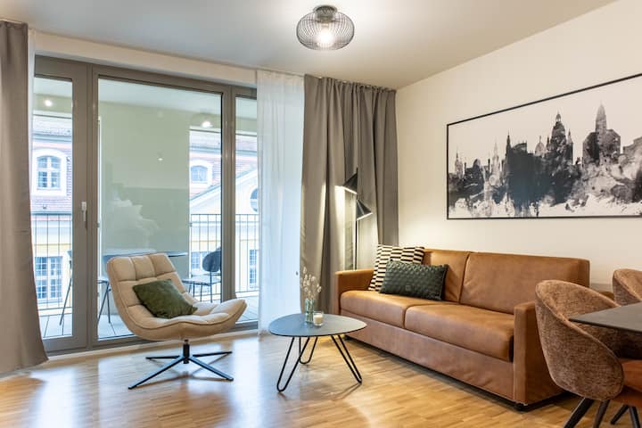 Dresden City: A/c, Balcony, Kitchen & King-size - Dresden