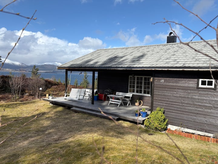 Familieidyll Ved Sjøen - Molde